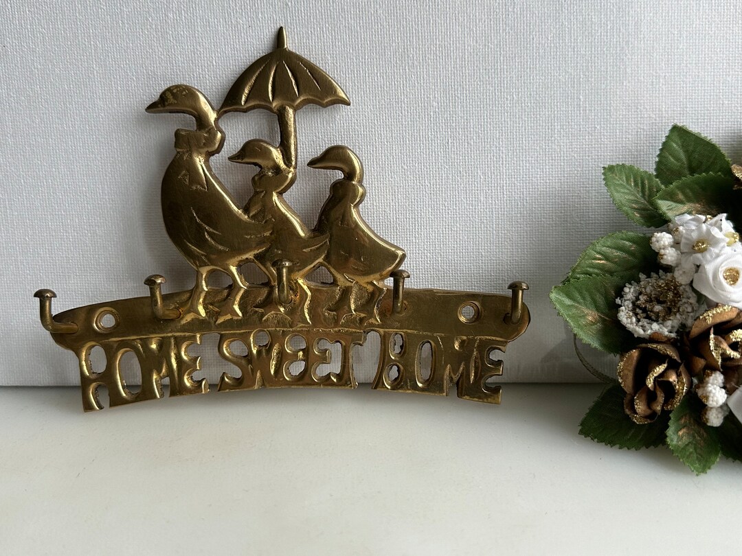 Vintage Bronze Hanger in the Shape of a Family of Ducks - Etsy