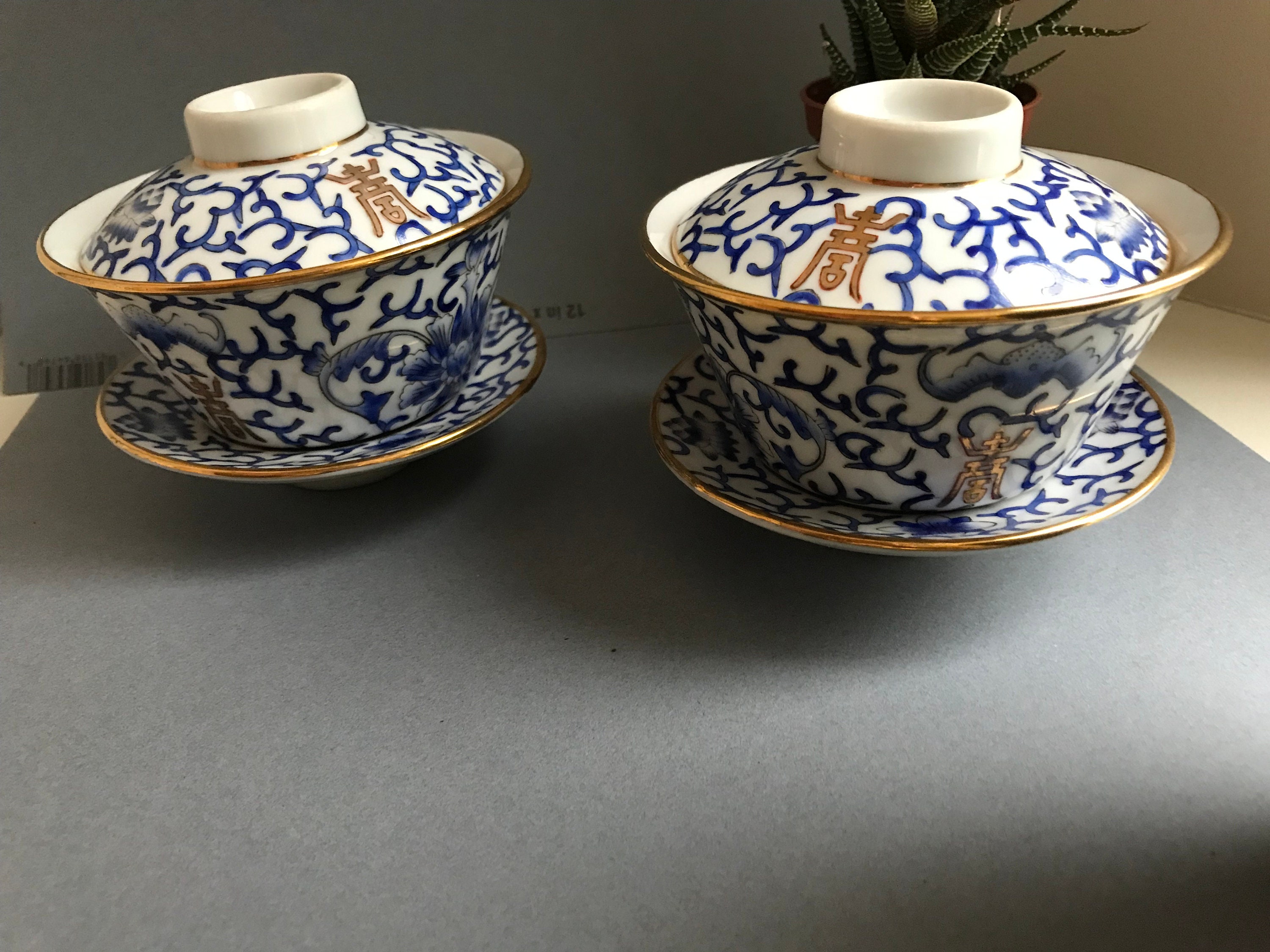 Vintage Blue and White Chinese Traditional Porcelain Three Piece Tea ...