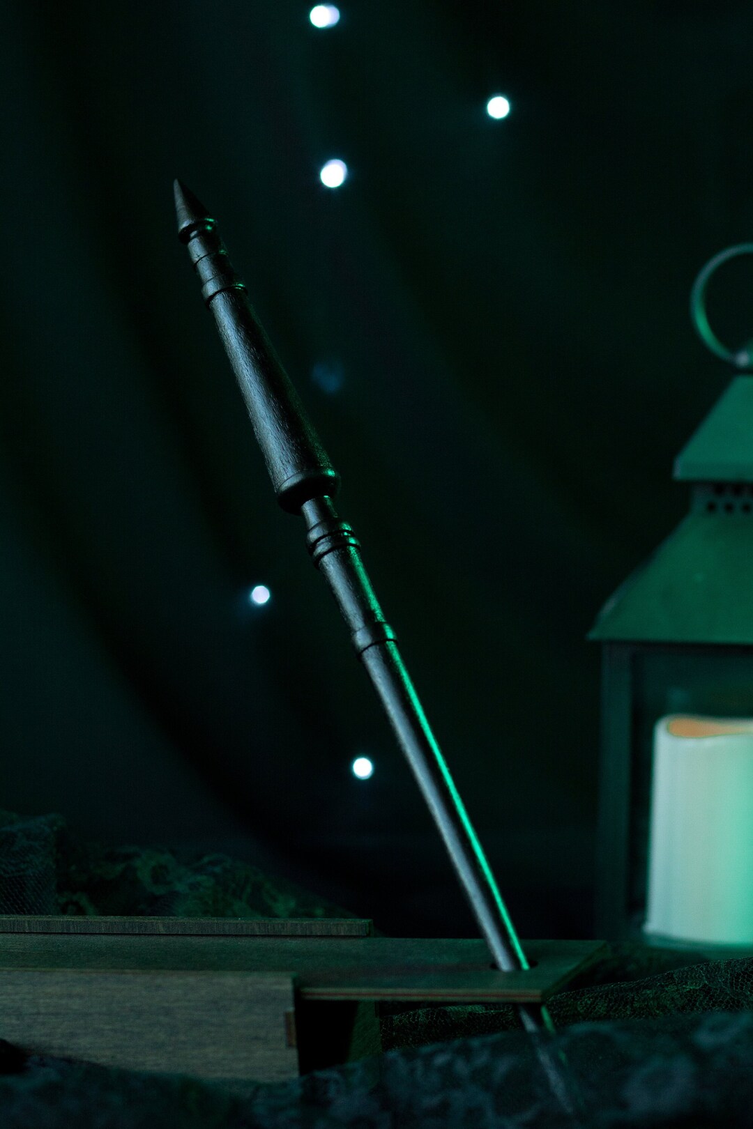 Ominis Gaunt Wand. Wooden Legacy Wand - a Magical Gift for True Witches ...