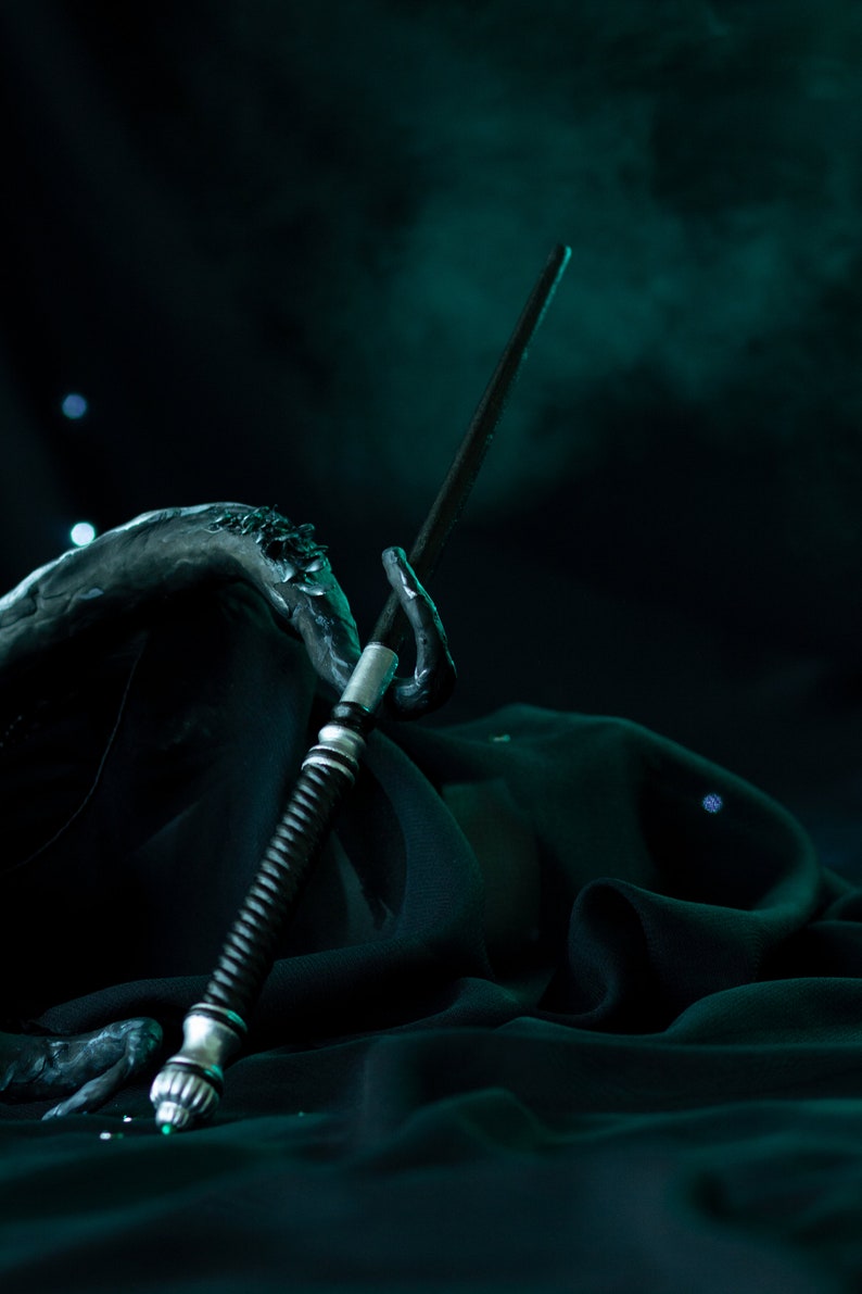 Professor Aesop Sharp Wooden Wand: Handmade Wizard Cosplay Prop - Etsy