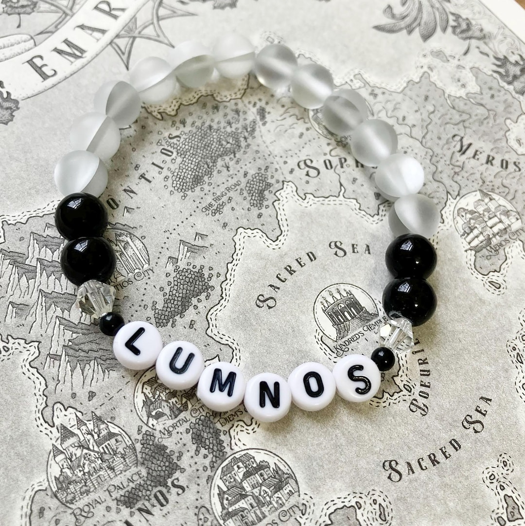 Lumnos Beaded Bracelet: Romantasy Book Gift, Kindreds Curse Saga ...