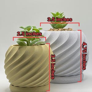 Swirl Designed Planter Pot | Plant Plot With Drainage Holes and Drip ...