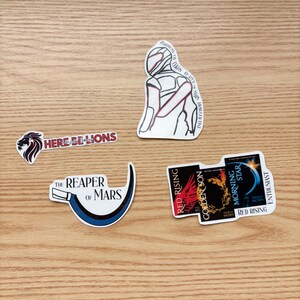 Hic Sunt Leones Sticker - Red Rising Themed - Etsy