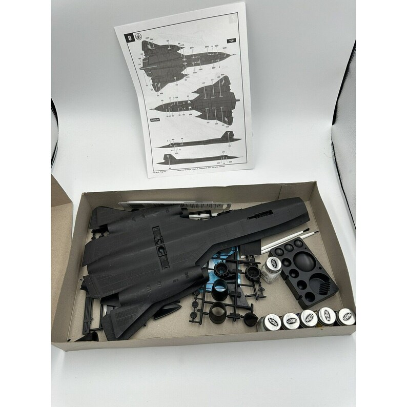 Revell SR-71 Blackbird Model Kit NEW Unsealed 1/72 Scale Model With Box ...