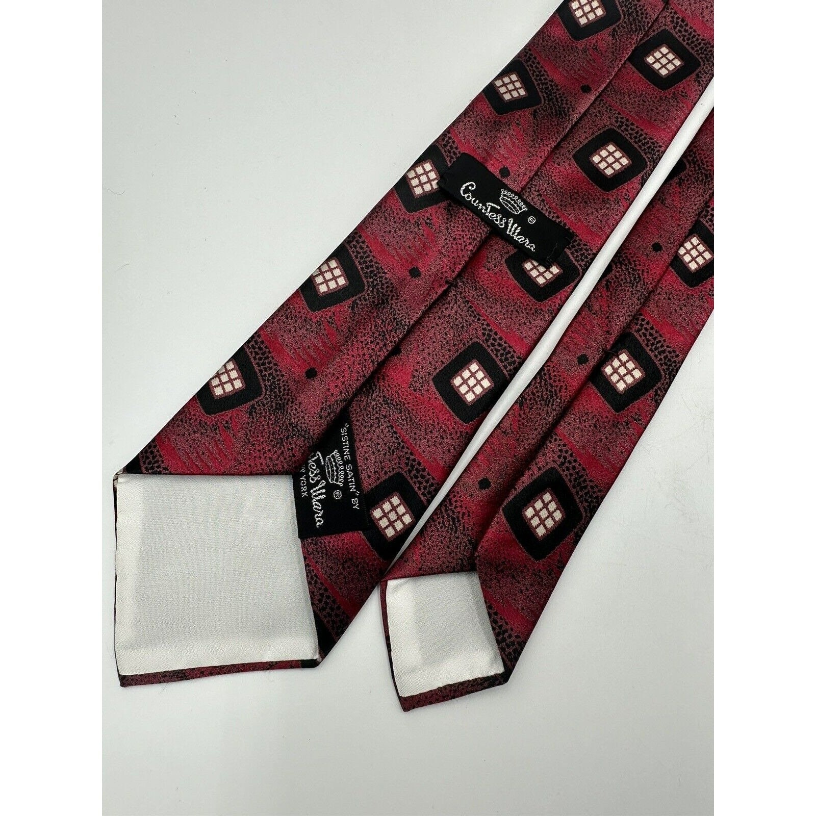 Countess Mara Red Black Abstract VTG Designer Ties Silk Mens Necktie ...