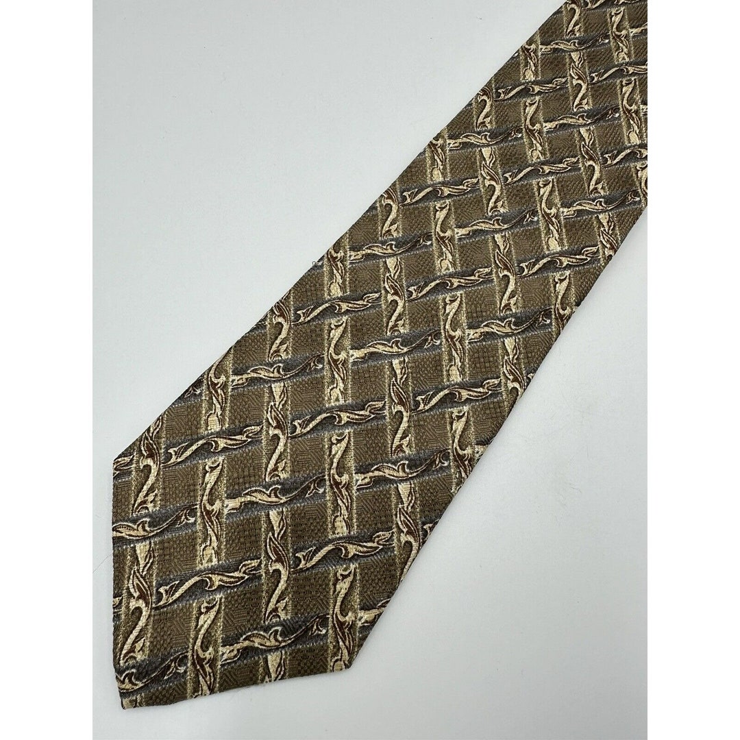 VTG Designer Ties Silk Mens Neck Tie Classic Claiborne Tan Gray Beige ...