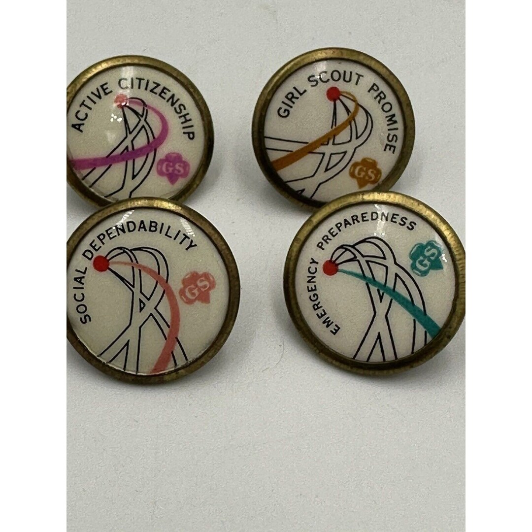 4 Vintage 1960s Girl Scout Badges, Pins PIN Social Dependability ...