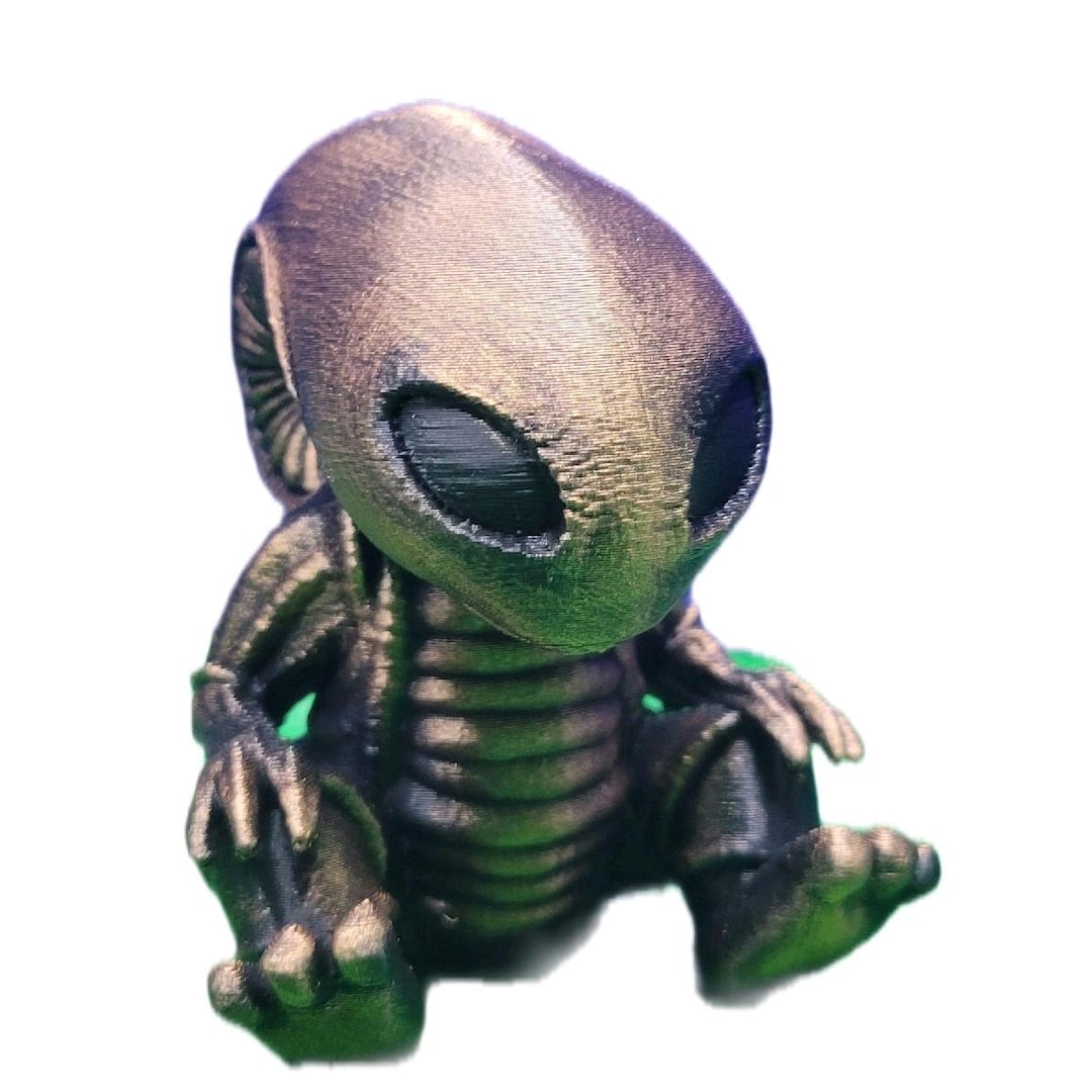3D Printed Baby Alien Figure Desk Pal 3 Inches Tall: Hand-brushed PLA ...