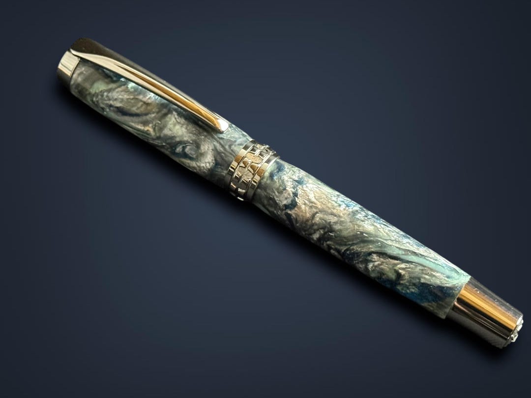 Atlas | Black Titanium Fountain Pen | Highlander Collection - Etsy