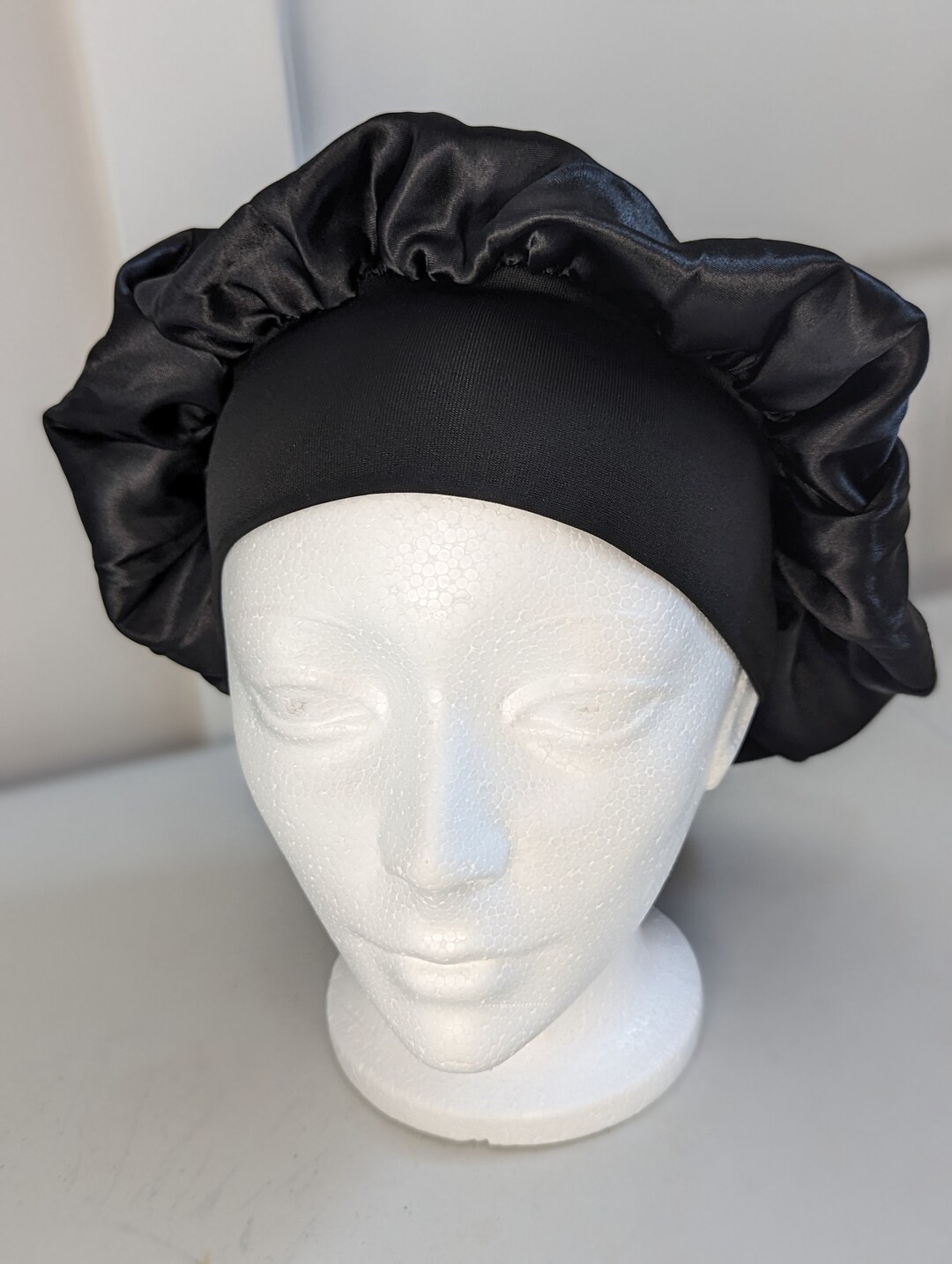 Satin Bonnet With Stretch Band- Bonnet - Soft- Satin -stylish - Light ...