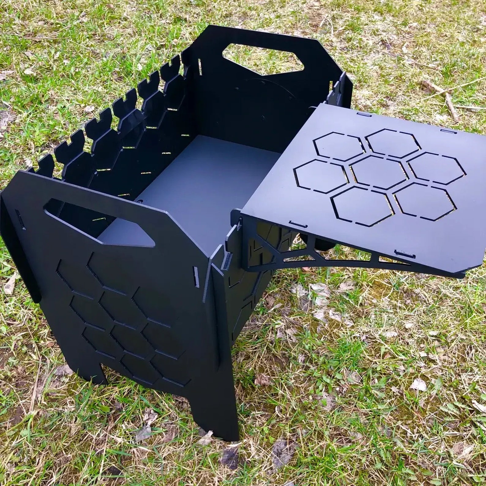 Forged Collapsible Mangal 3.5 Mm Steel With Functional Grill-grate and ...