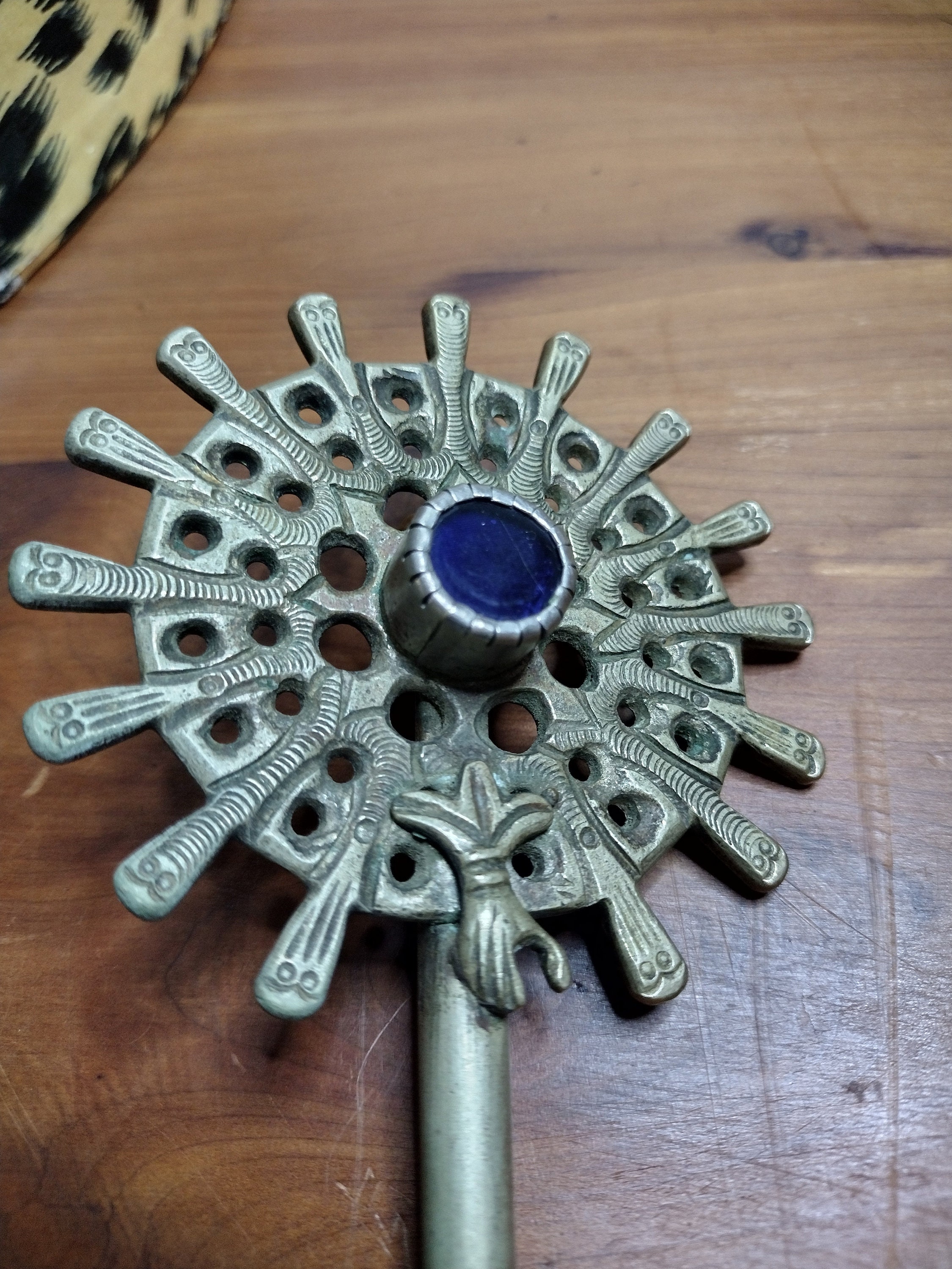 Old Spanish Colonial Tupo Brass Shawl Broach Pin - Etsy