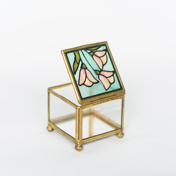 Vintage Glass Box - Etsy