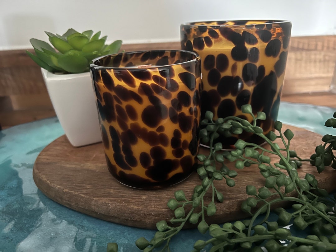 Custom Scent Luxury Soy Candle With Wooden Wick in Tortoiseshell ...