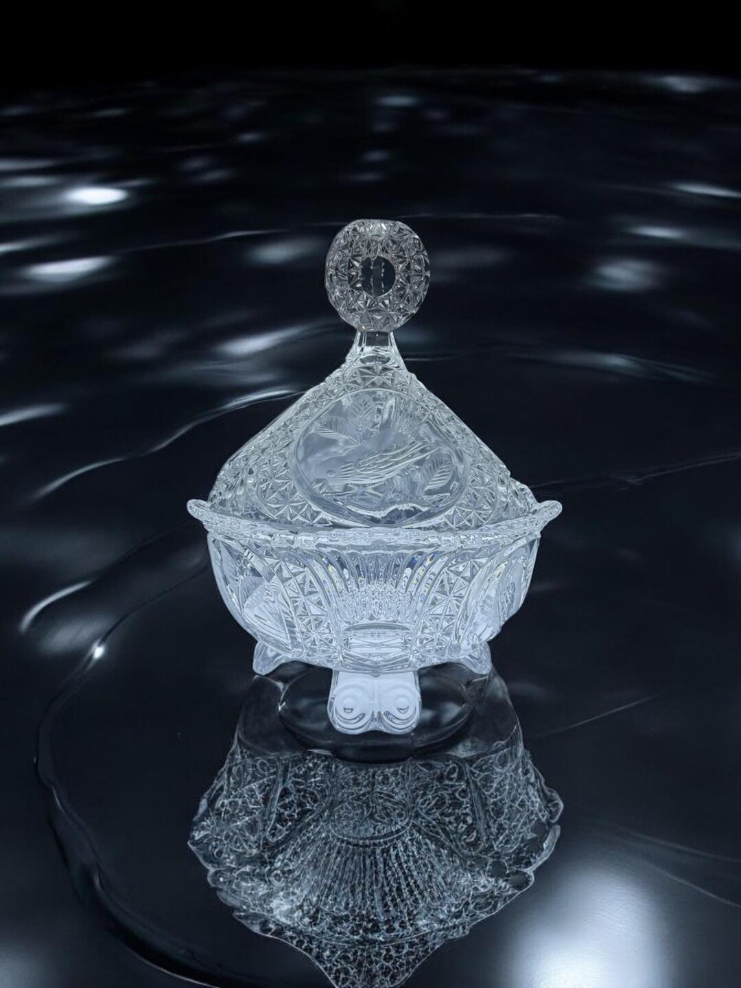 Hofbauer Crystal “the Byrdes Collection”. Footed 24 Oz Bowl W Lid - Etsy