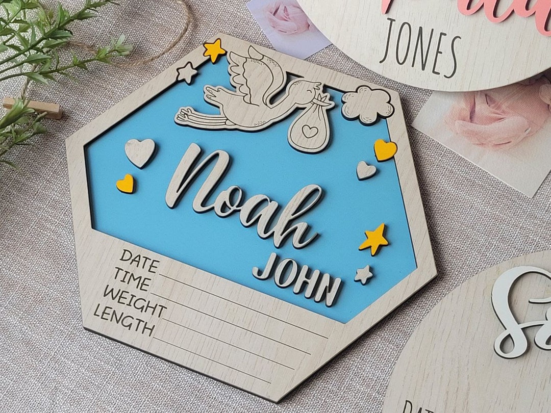 Baby Announcement Name Sign - Etsy