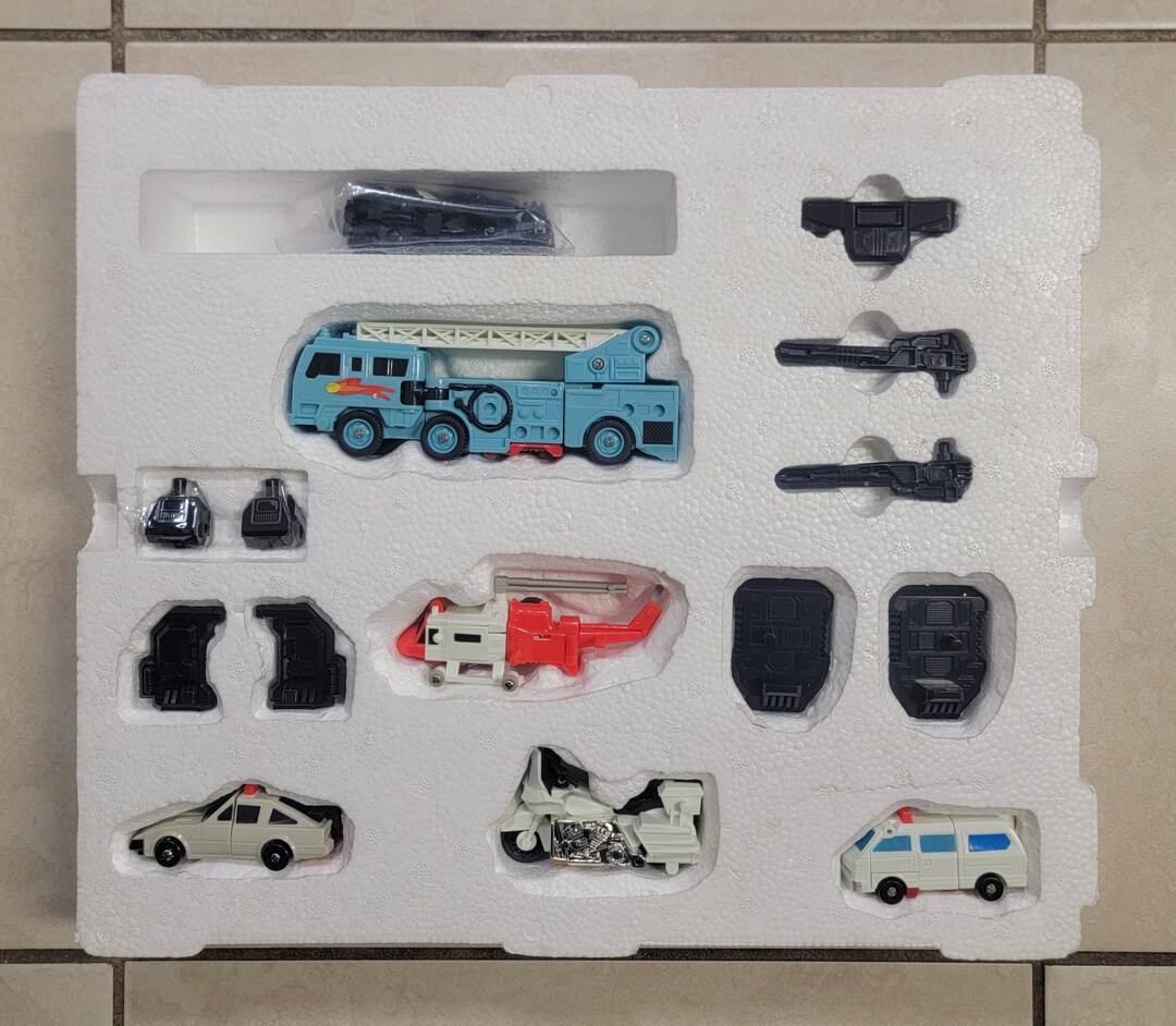 Transformers G1 Defensor Giftset US Seller No Box or Foam Autobot ...