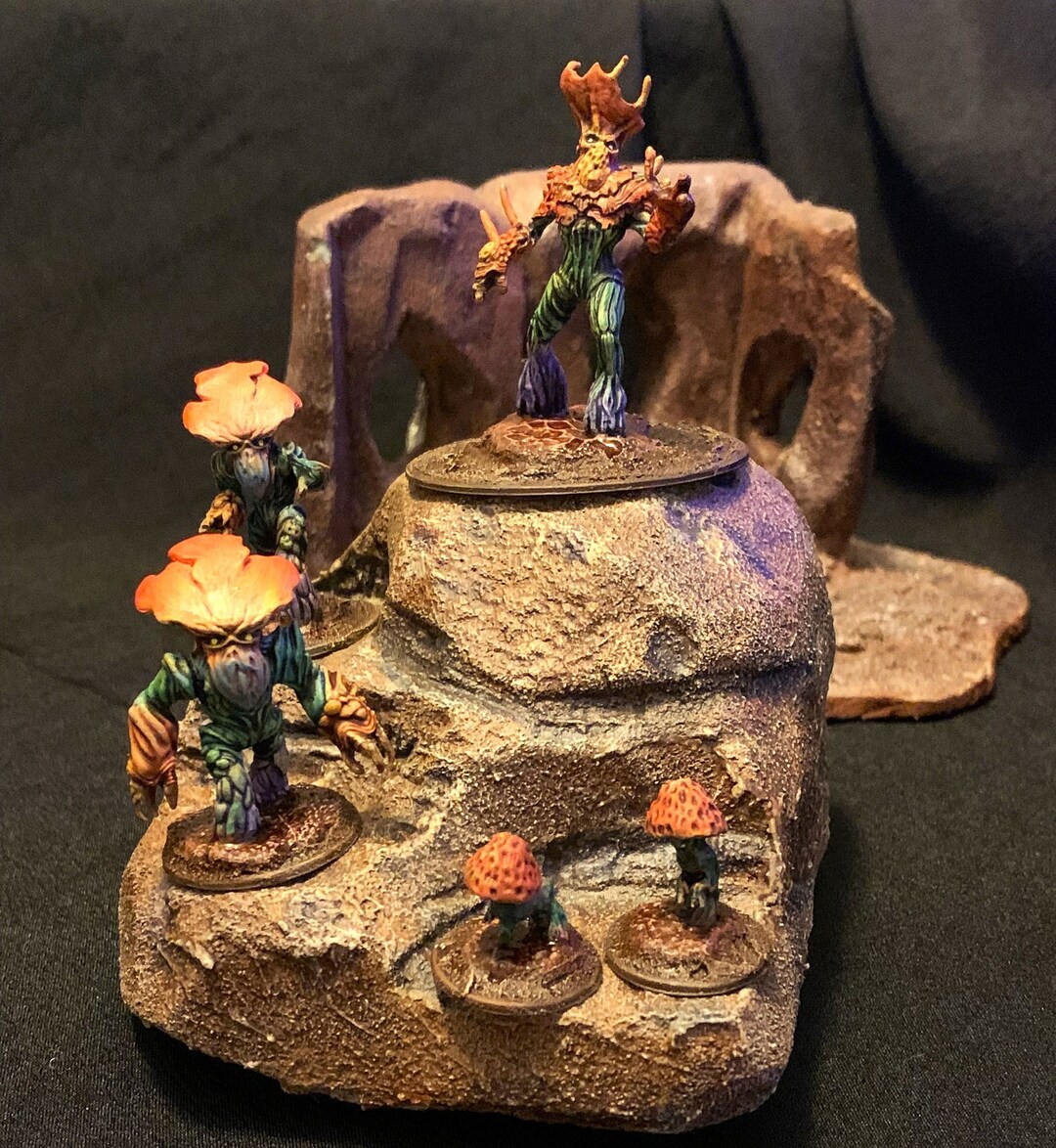 5 Piece Myconid Mini Set Painted for Ttrpg's DND - Etsy