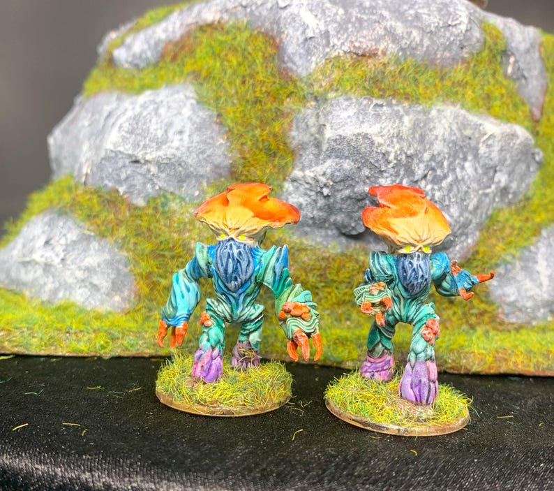 7 Piece Myconid Mini Set - Painted - for Ttrpg's - DND- 2 Myconids, 2 ...