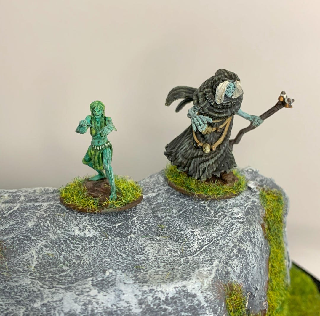 Hag Miniature TTRPG - Sea Hag Mini and Bheur Hag Mini - Etsy