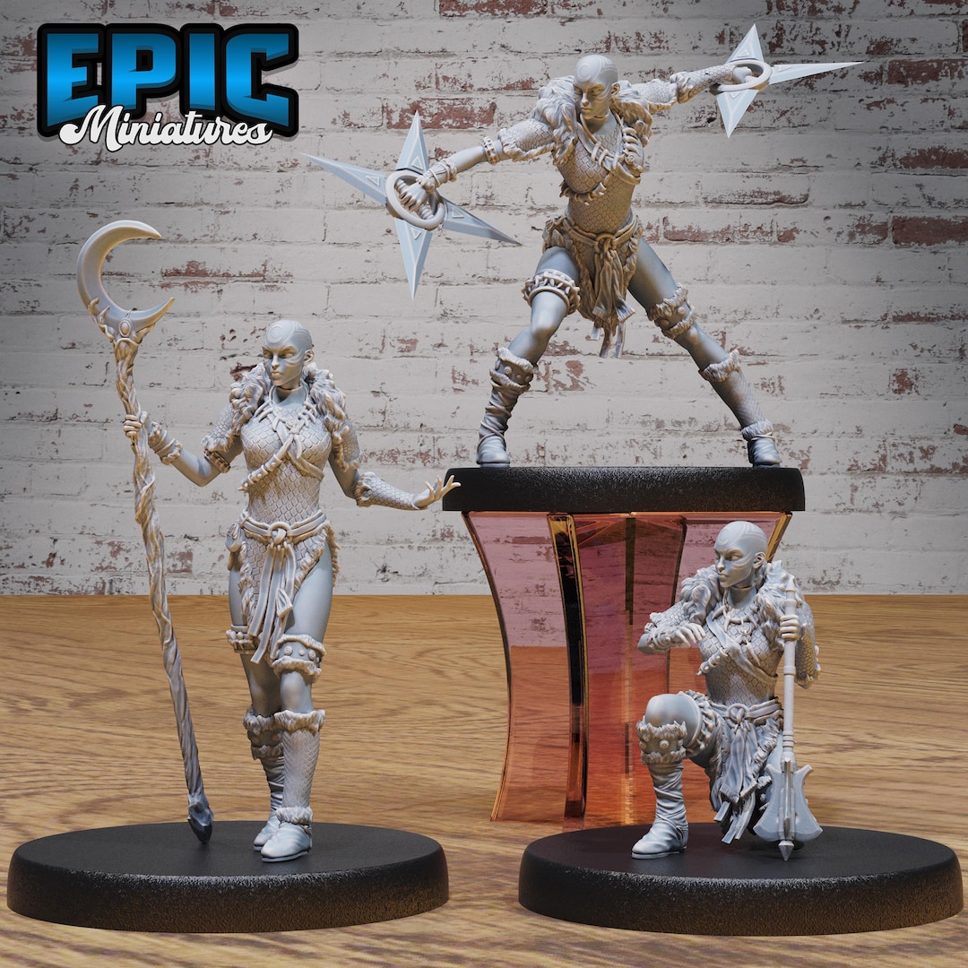 Moon Cultist (3 Variations) by Epic Miniatures| Old Fables Set 108 ...