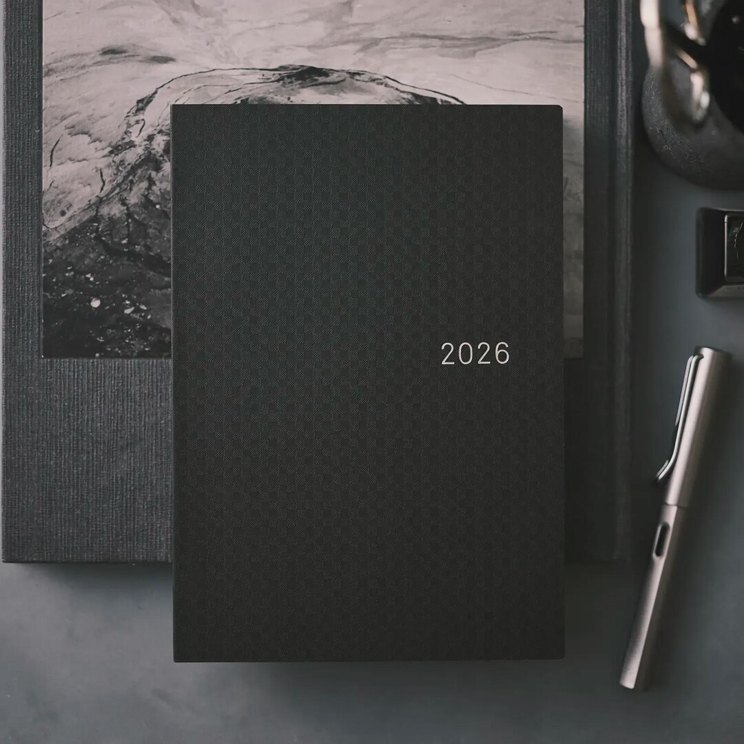 A5 Hobonichi Techo 2026 HON Paper Series: Black Gingham / Daily / Eng ...