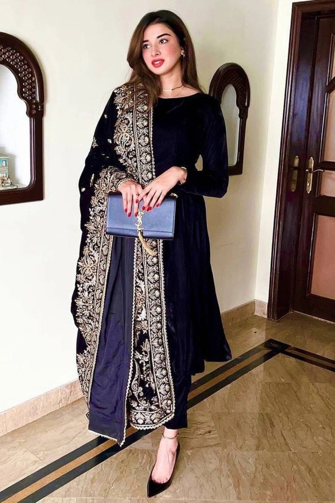 Pakistani Designer Zari Embroidered Heavy Velvet Kurta Set for Women ...