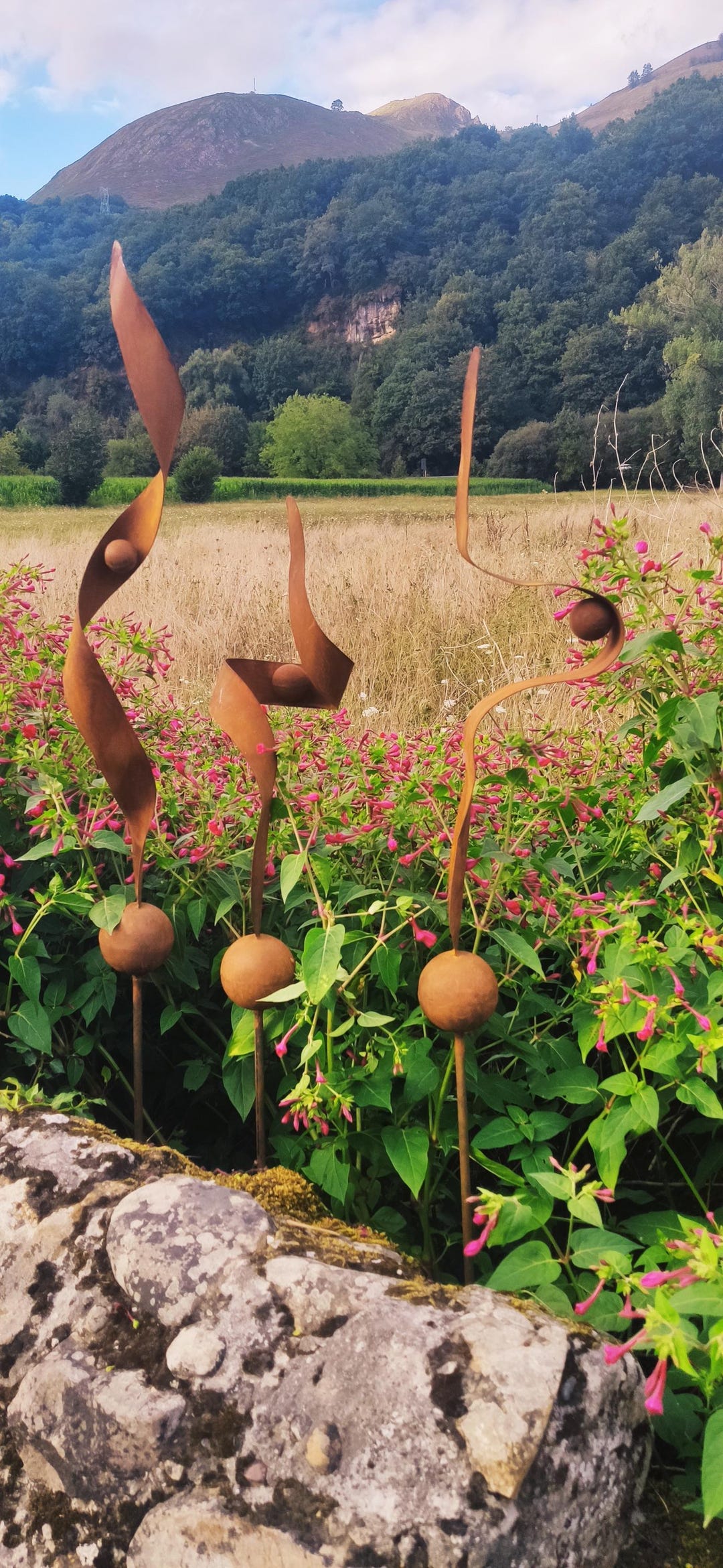 Dancing Wind Stems 70" – Tall Rusty Metal Garden Sculpture, Human ...