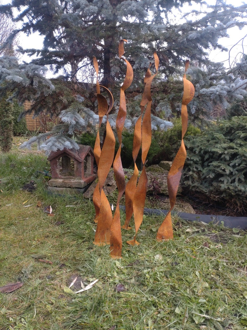 Rust Metal Garden Art Sculpture: Big Resilient Sprouts - Etsy
