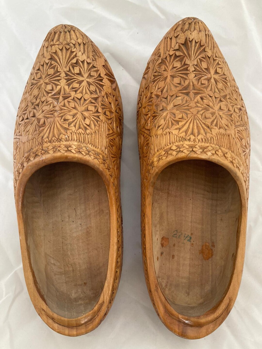 Vintage Hand-carved Wooden Dutch Clogs - Etsy