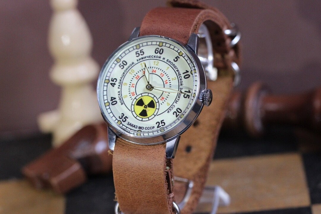 Vintage Soviet Military Wristwatch Pobeda ZIM 'radiation - Etsy