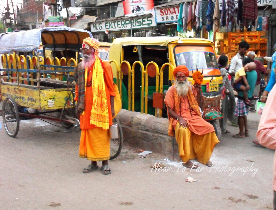 Colorful Indian Street Corner Photo, Magic of Varanasi Comes to Life ...