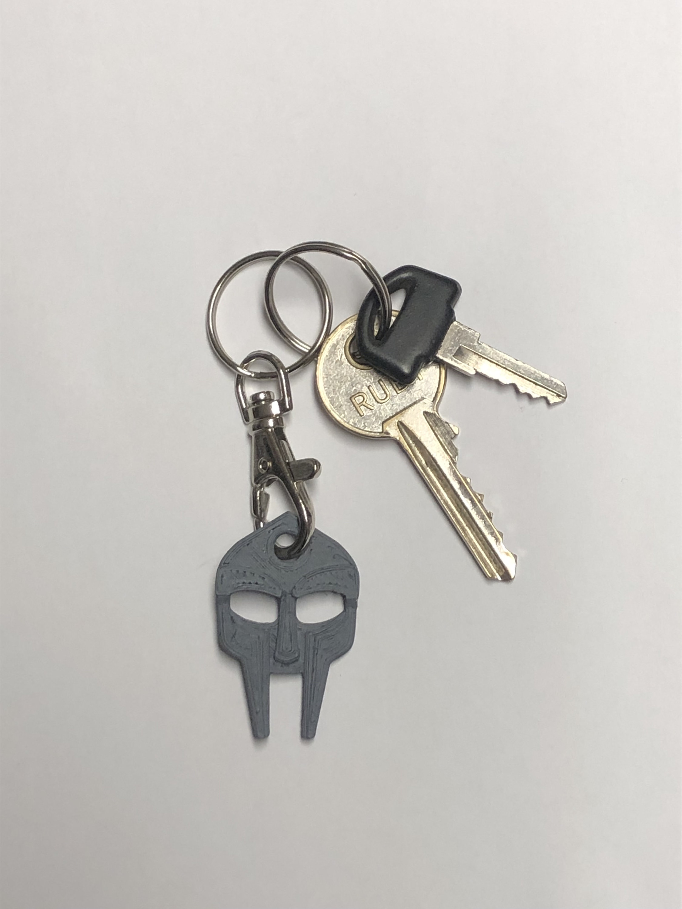 10 MF DOOM Keychains Hiphop Style Pendants Chain Medallions Drip ...