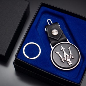 Titanium Black Maserati Keychain Spyder Gran Turismo 350 GT Present ...