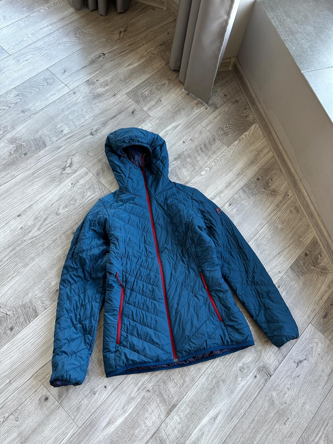 Icebreaker Women's Puffer Hooded Jacket - Etsy