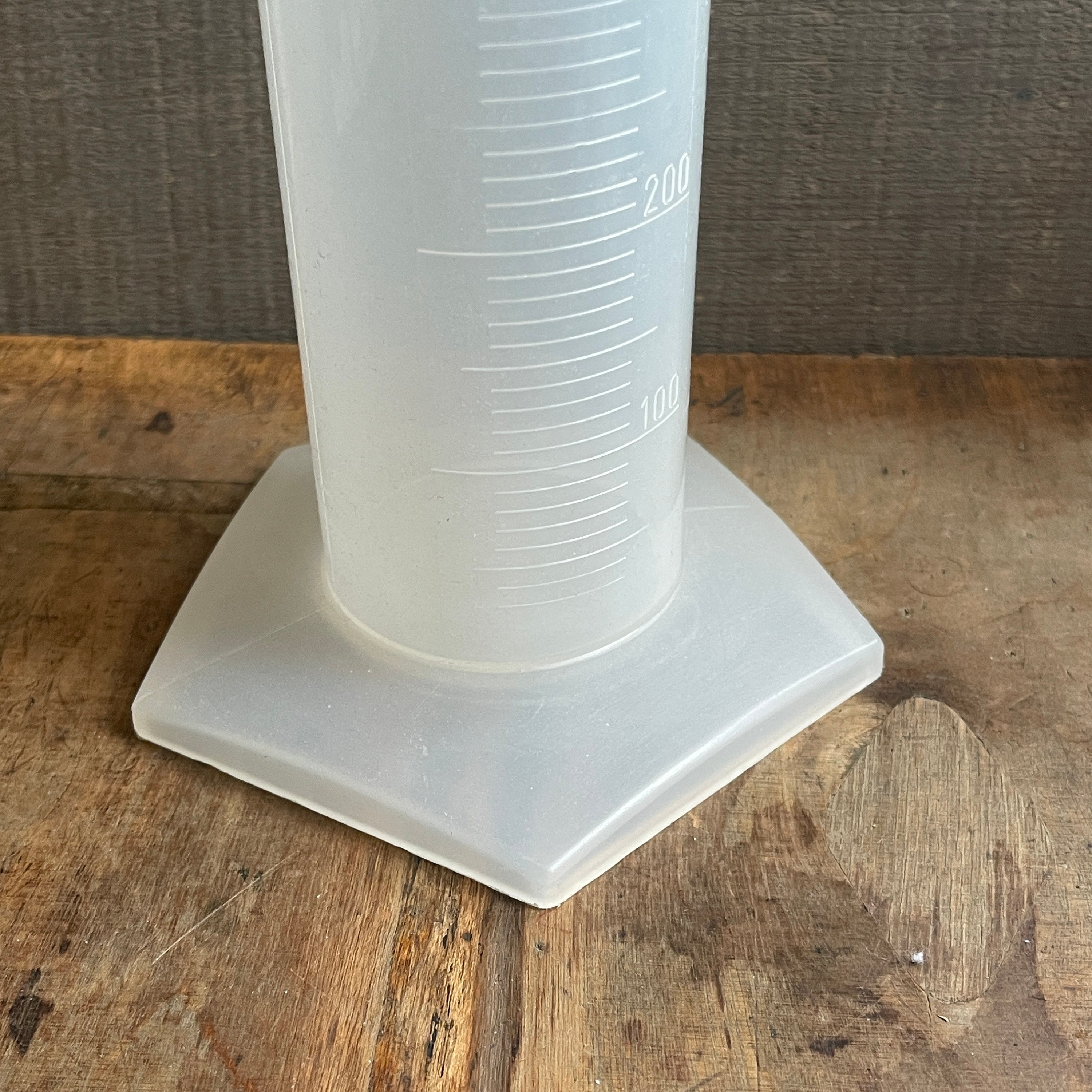 Vintage Apothecary Measuring Cylinder, Laboratory 1L Measure, Kartell ...