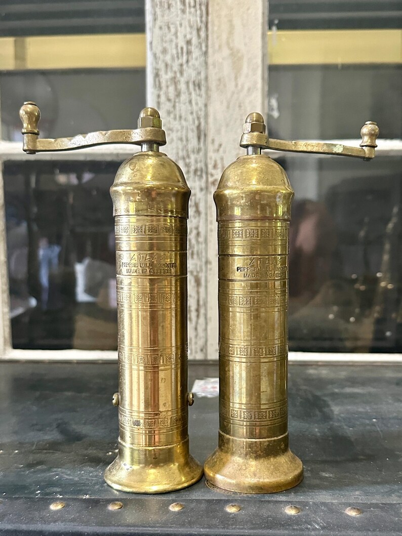 Vintage Brass Atlas Pepper Mill Imports; Brass Salt and Pepper Mill Set ...