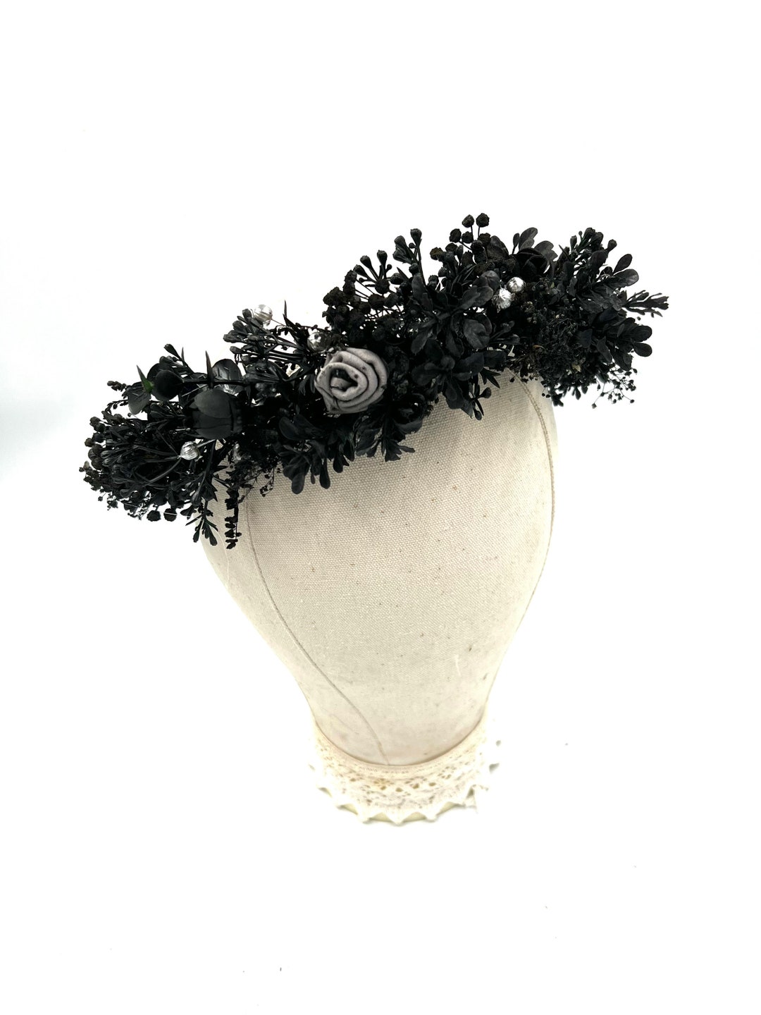 Elegance Wedding Crown: Black Gothic Tiara, Spooky Halloween Bridal ...