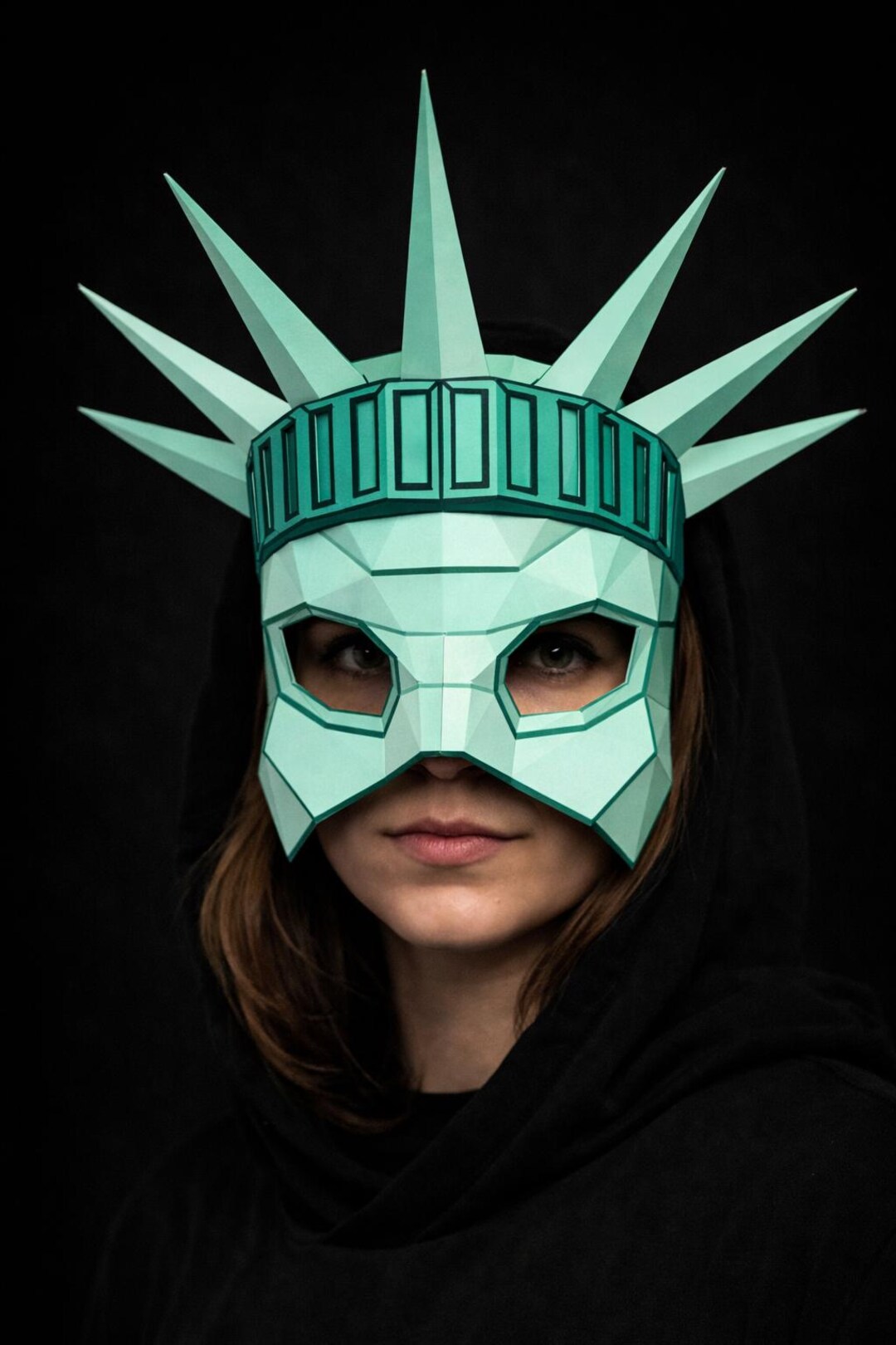 Liberty Mask Papercraft Template – 3D Low Poly Statue of Liberty Mask ...
