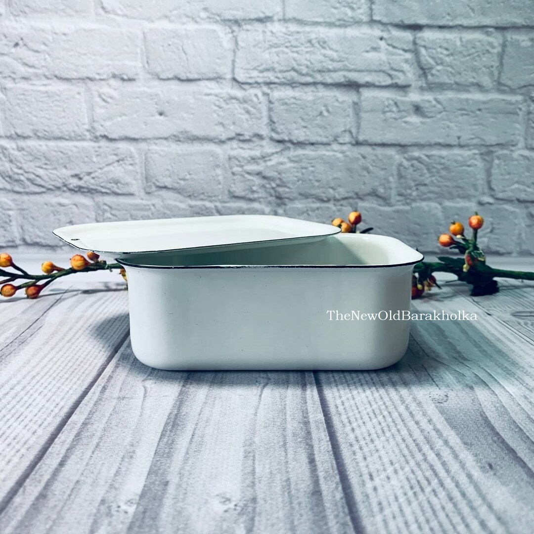 Soviet Vintage Enamelware Medium White Enamel Baking Pan, French Style ...