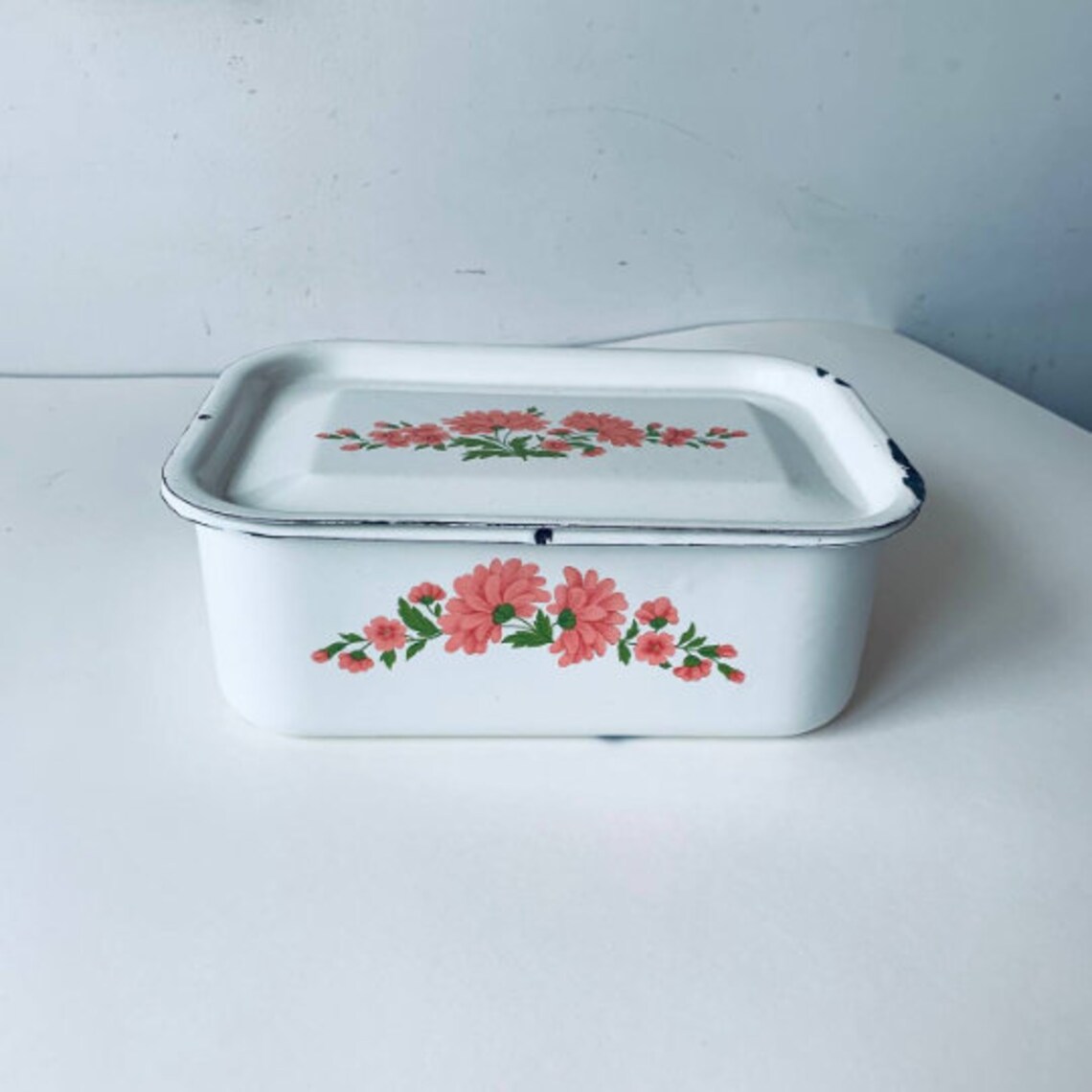 Enamel Food Containers Vintage Enamelware Containers With Lid Metal Box ...