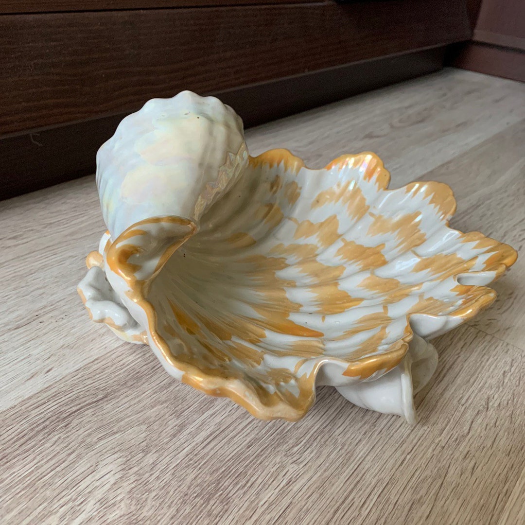 Vintage White Ceramic Ocean-inspired Wide Vase With Seashell - Etsy