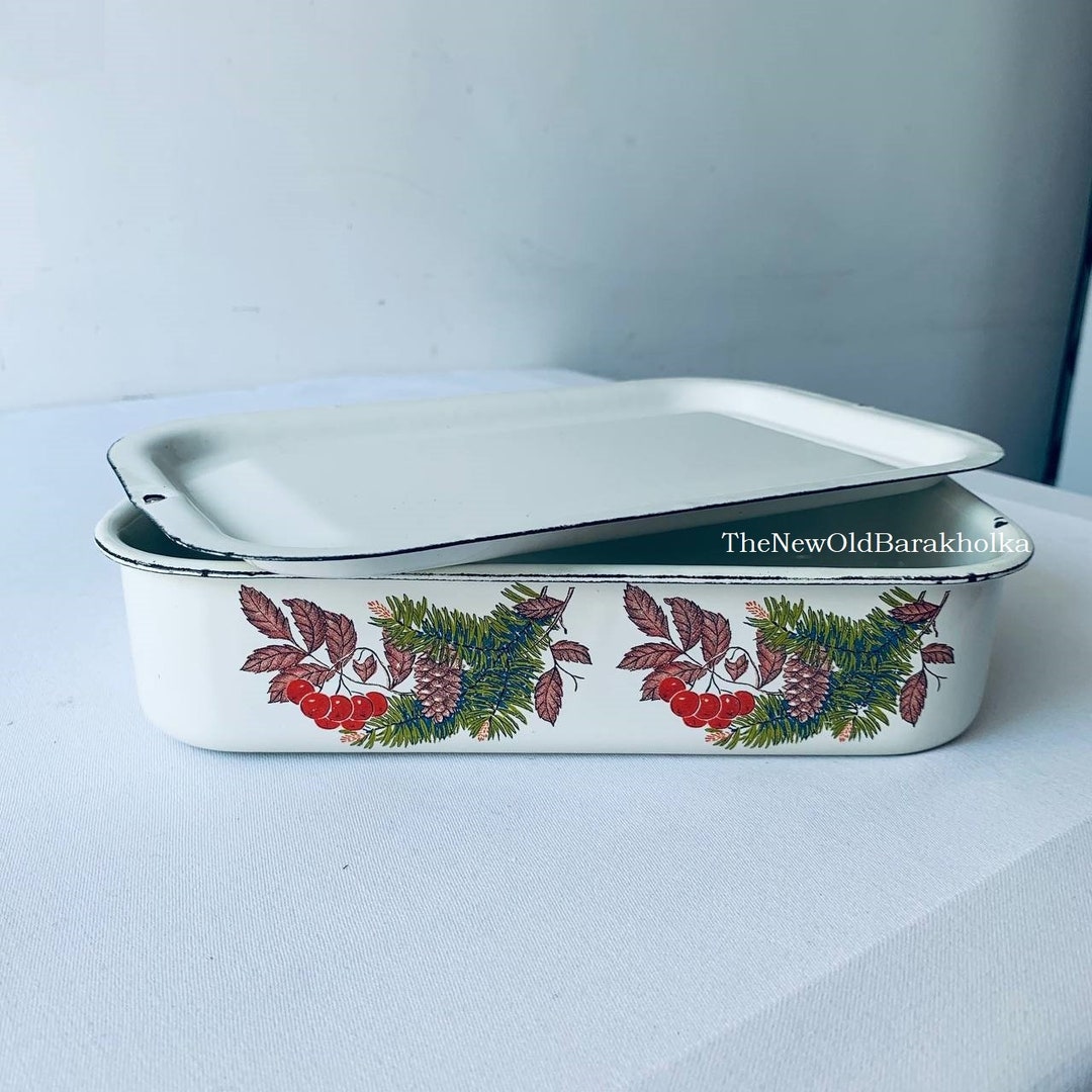 White Enamel Box With Lid Soviet Vintage Enamelware Medium White Enamel ...