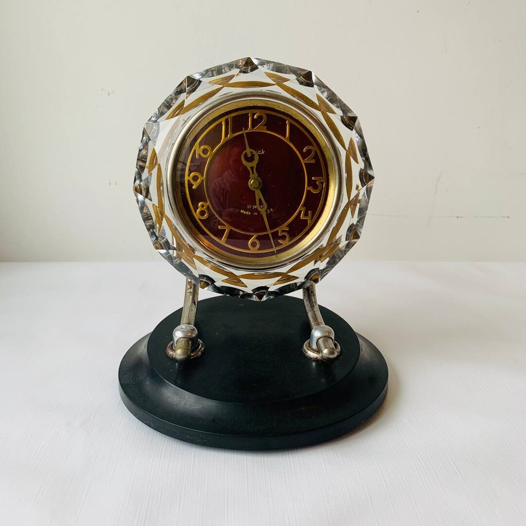 Vintage USSR Mechanical Table Clock: Art Deco Majak Cut Crystal - Etsy