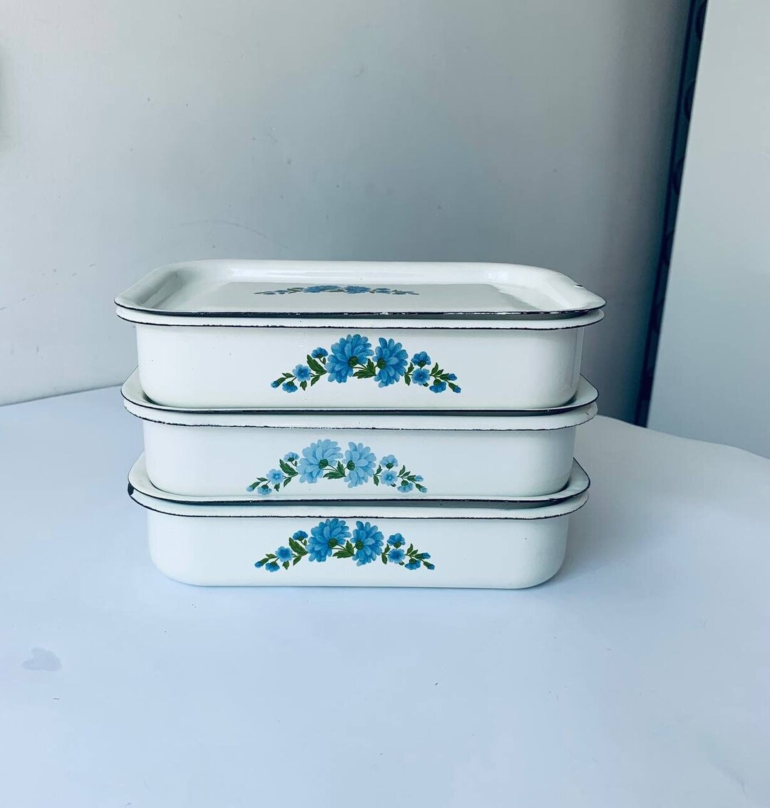 White Enamel Box With Lid and Blue Cornflowers Vintage Enamelware Food ...