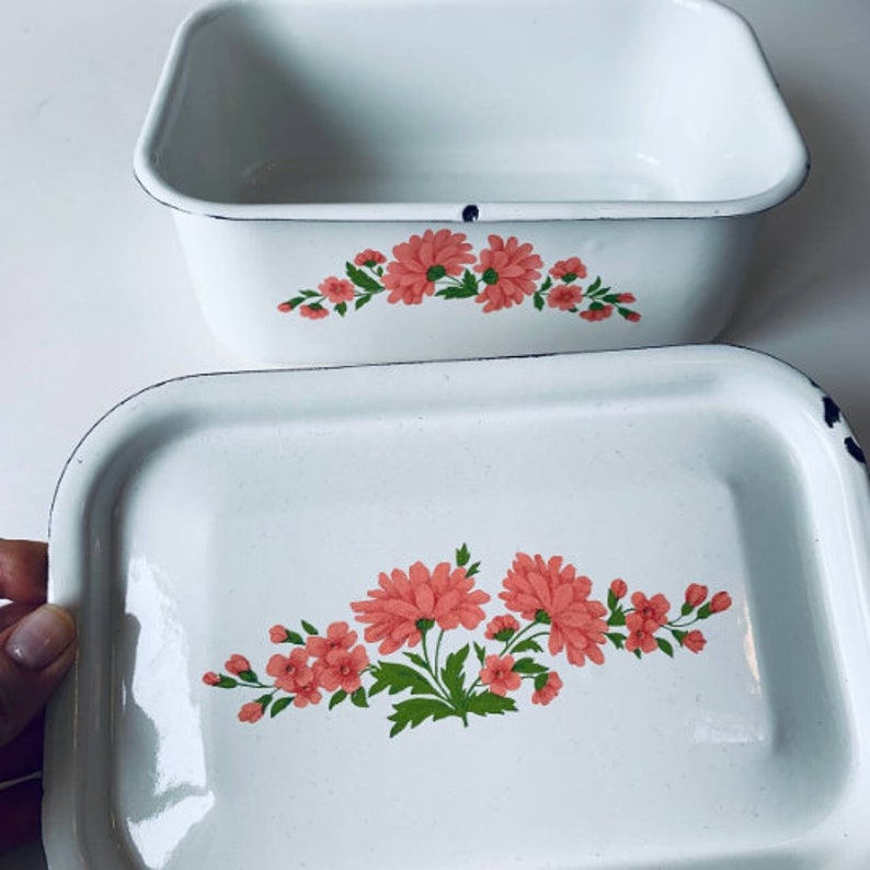 Enamel Food Containers Vintage Enamelware Containers With Lid Metal Box ...