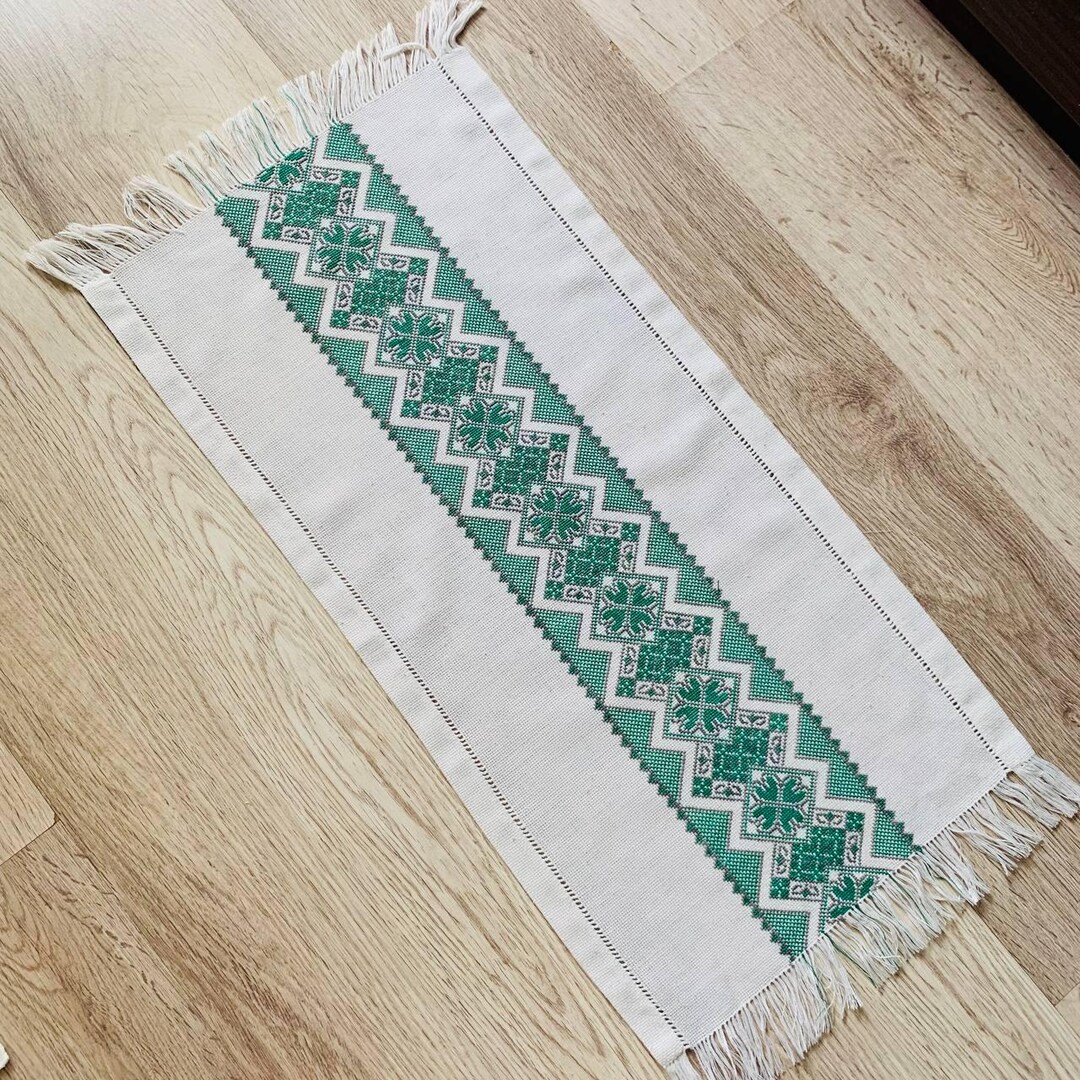 Vintage Hand Embroidered Ukrainian Table Runner, Folk Art Decor - Etsy