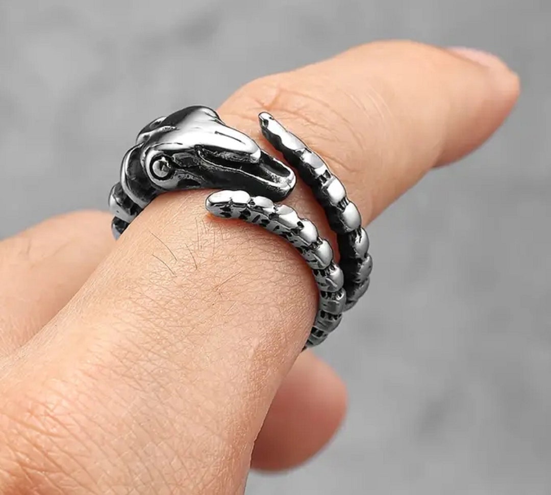 Rams Head Skull Ring - Crochet and Knitting Yarn Tensioner Guide - Sold ...