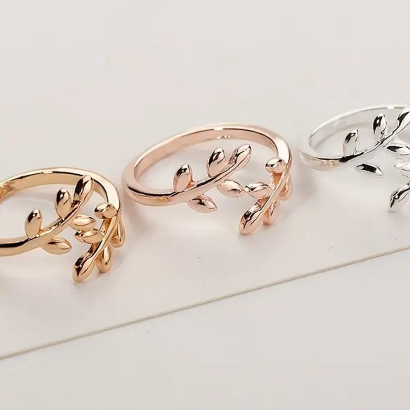 Vine Leaf Ring - Etsy