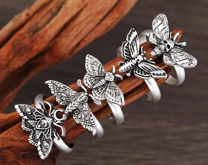 Gothic White Moth on Dark Ring, Victorian Jewelry, Goth Jewelry, Moths ...